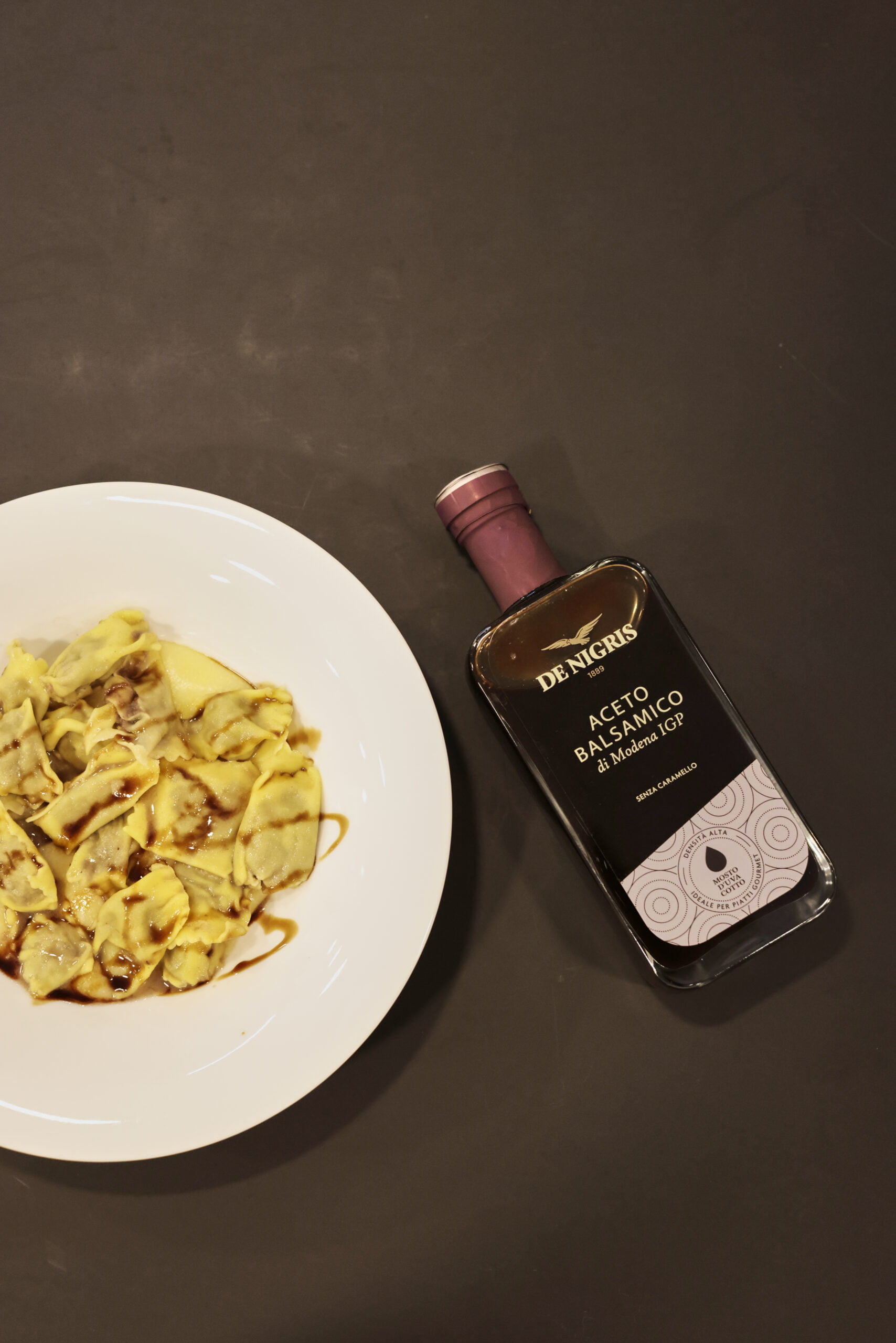Plin al Brasato con Crema di Polenta e Aceto Balsamico di Modena Aquila ...
